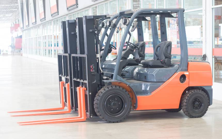 Material Handling Solutions - MHE Equipment | MasterMover