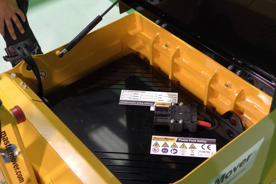 Electric Tugger Batteries & Charging - MasterMover